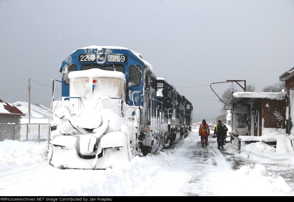 LLPX 2269 + HLCX 7869 + HLCX 7232 (CBNS)